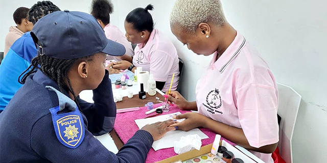 Apply Now - Cosmetology Beauty College